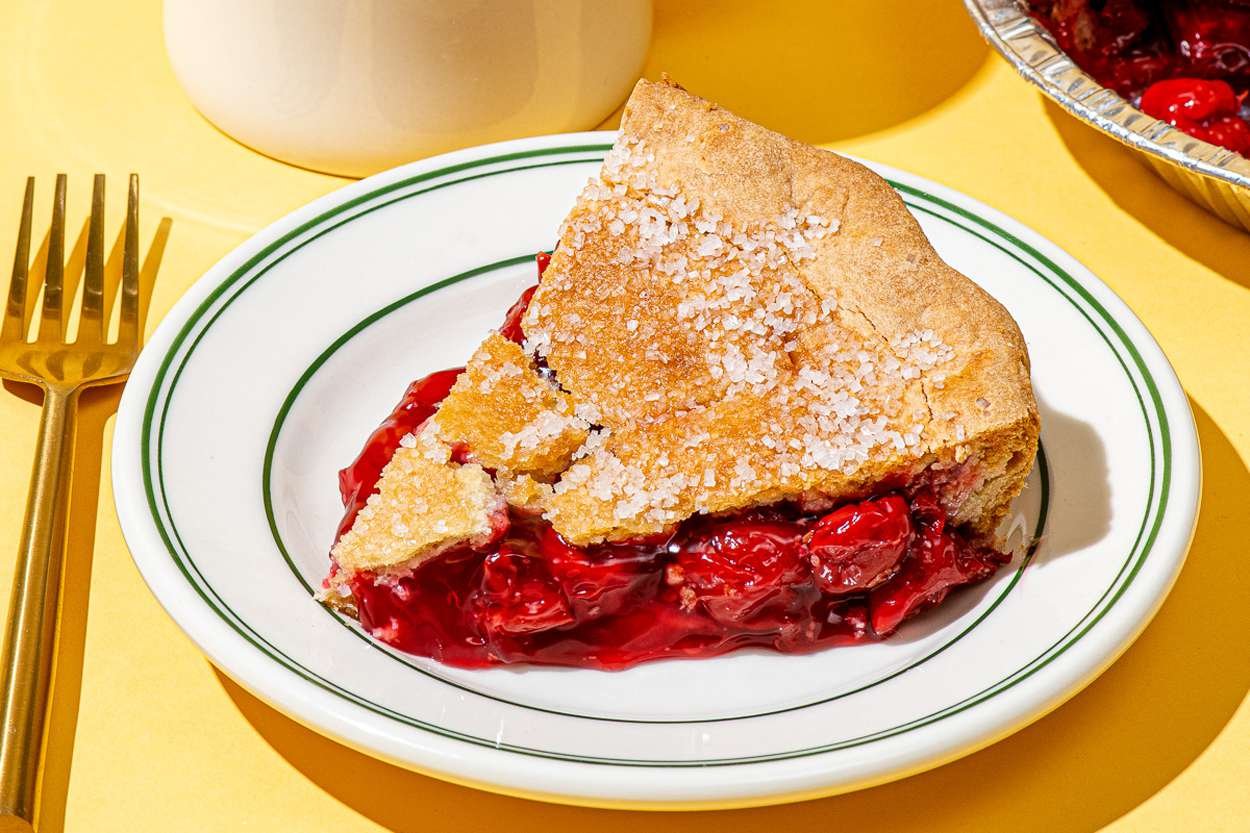Amish Gooseberry Pie Recipe: A Deliciously Classic Twist | Kitchen Aiding